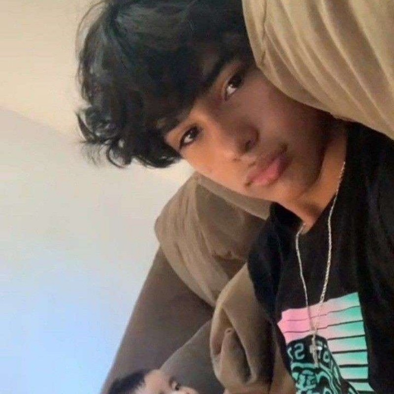 Brandon (@brandon256274) | Snapchat Stories, Spotlight & Lenses