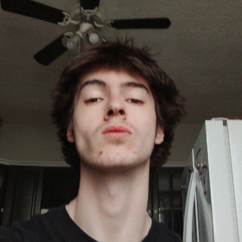 Brandon (@brandondxrcy) | Snapchat Stories, Spotlight & Lenses