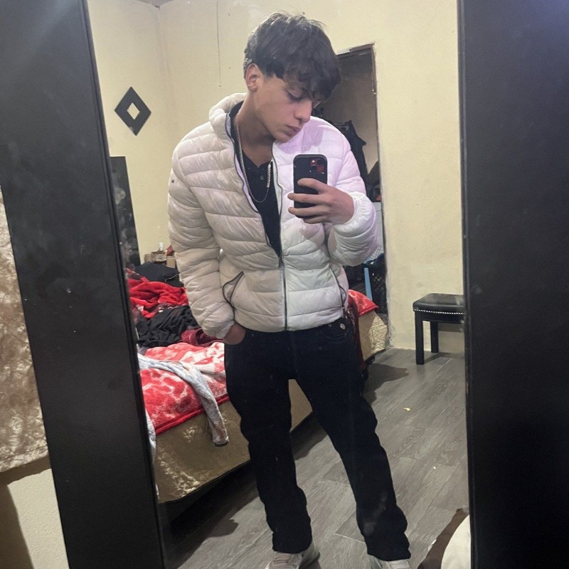 Brandon 😙 (@brandonlkl2023) | Snapchat Stories, Spotlight & Lenses