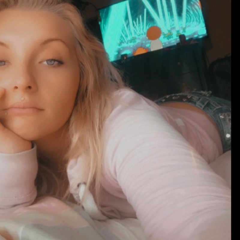 Br00kie B (@brkie_b) | Snapchat Stories, Spotlight & Lenses