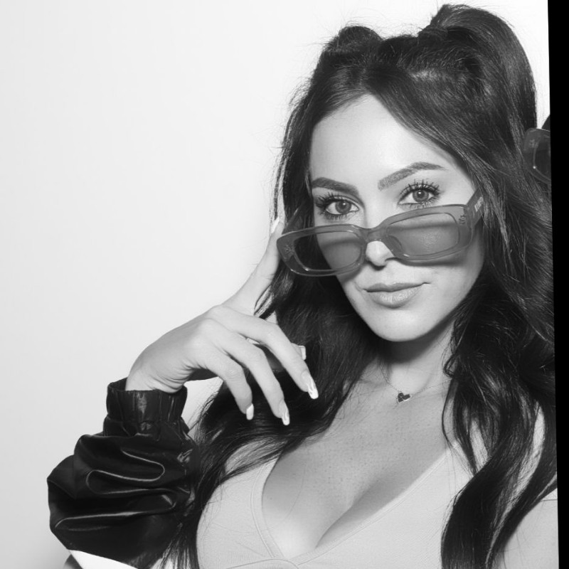 Brooke Bridges (@brooke_bridges) | Snapchat Stories, Spotlight & Lenses