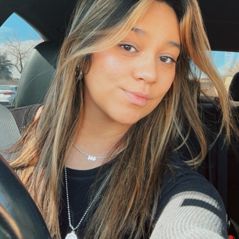 brook simeona (@brooksimmy) | Snapchat Stories, Spotlight & Lenses