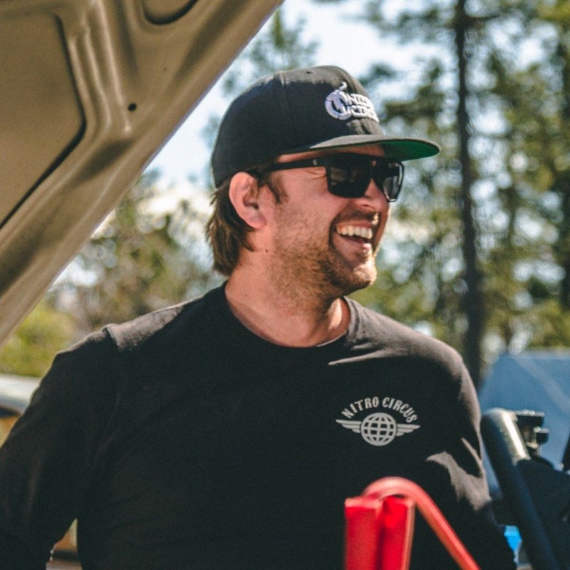 Bruce Cook (@brucecook) | Snapchat Stories, Spotlight & Lenses