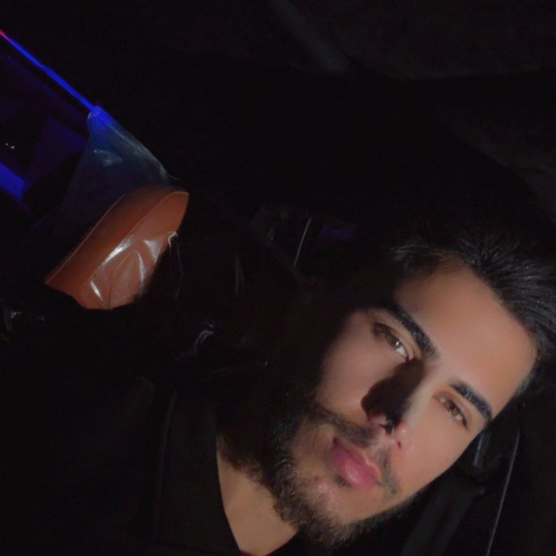 بـریــار حوسێن عـەمبـەر🖤. (@bry9r) | Snapchat Stories, Spotlight & Lenses