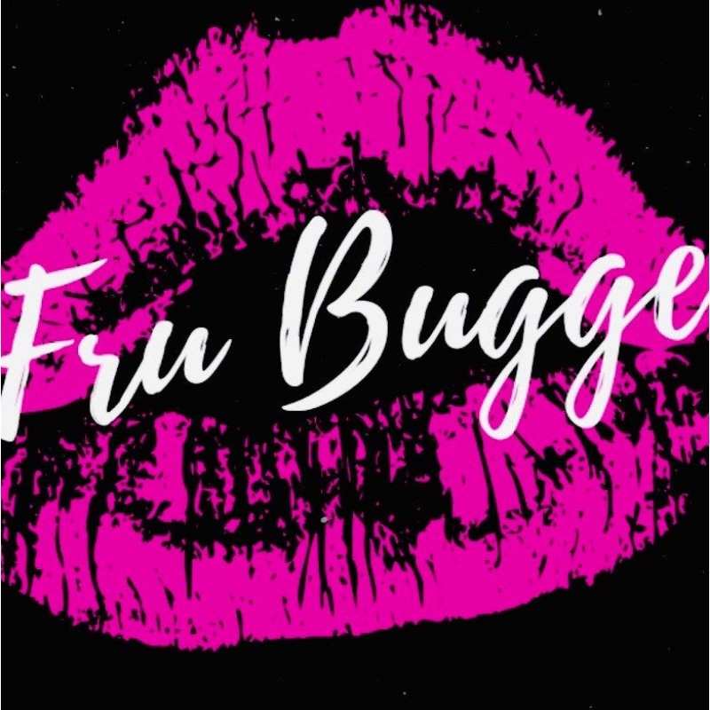 Fru Bugge (@buggelicious) | Snapchat Stories, Spotlight & Lenses