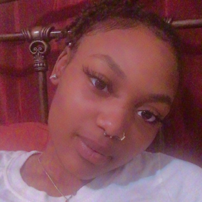 Pyt_.dee💜🤩🤯 (@buggstasia) | Snapchat Stories, Spotlight & Lenses