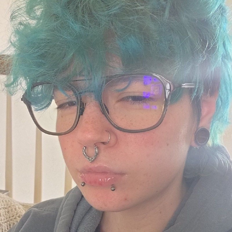 Rory (@business_rat) | Snapchat Stories, Spotlight & Lenses
