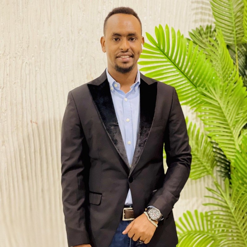 Abdirizack caaqil🇸🇴🩸 (@caaqil5) | Snapchat Stories, Spotlight & Lenses