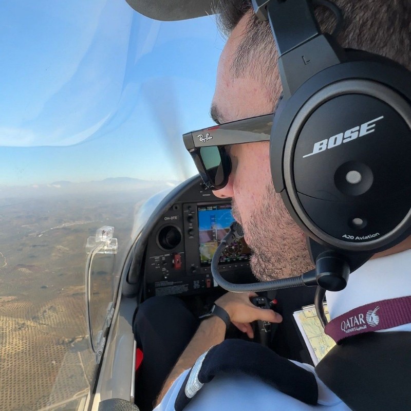 Cadet Pilot 🇹🇳🇶🇦 (@cadet-pilot) | Snapchat Stories, Spotlight & Lenses