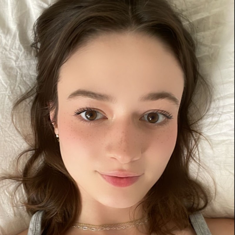 Caitlin O’Neill (@caitlineoneill) | Snapchat Stories, Spotlight & Lenses