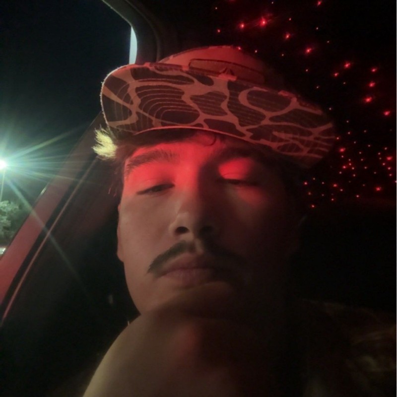 caleb 🖤 (@calebwelkerr) | Snapchat Stories, Spotlight & Lenses