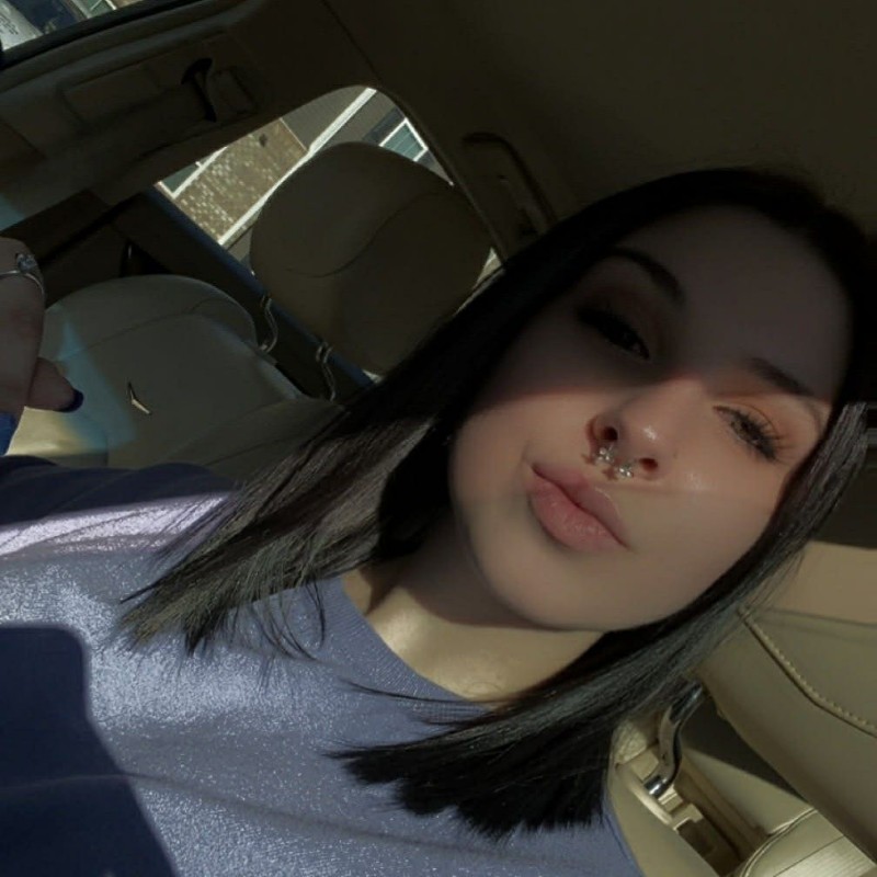 Caley Ingle (@caleyingle) | Snapchat Stories, Spotlight & Lenses