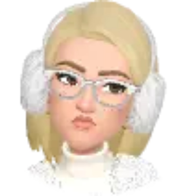 Blue 💙 (@callmebluebitch) | Snapchat Stories, Spotlight & Lenses