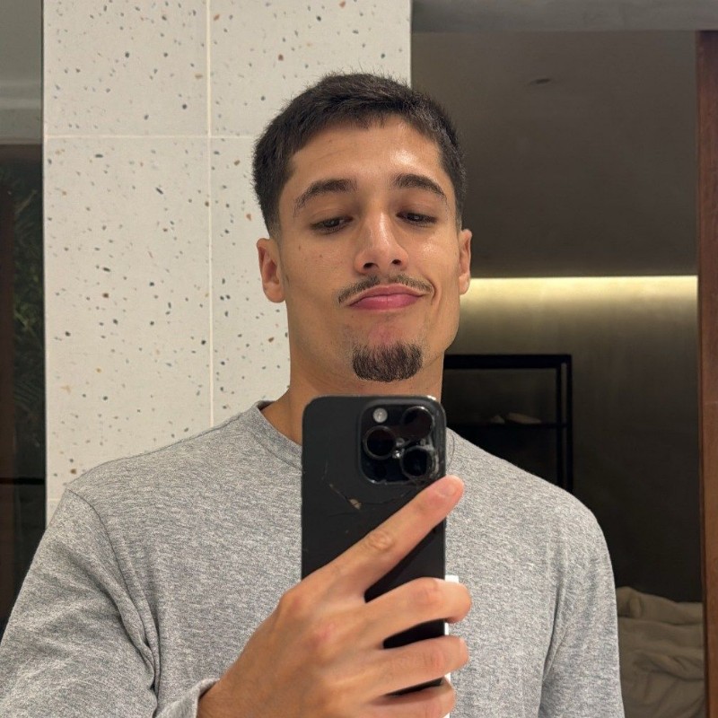 CAPI EN AMÉRIQUE 🇺🇸🥊 (@capi-life) | Snapchat Stories, Spotlight & Lenses