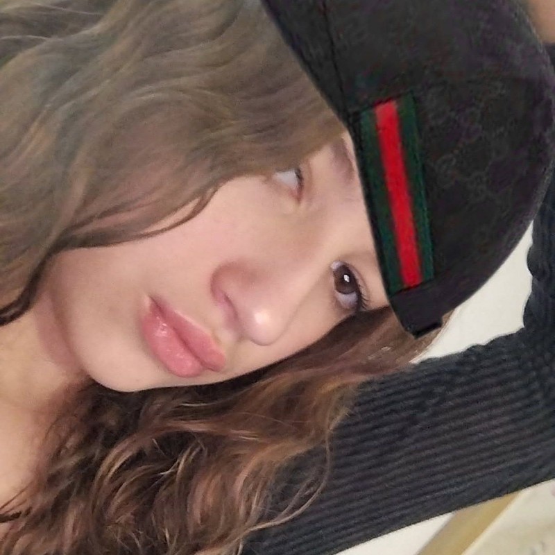 Carlyyy♥️🤸🤸 (@carlotta_barbaz) | Snapchat Stories, Spotlight & Lenses