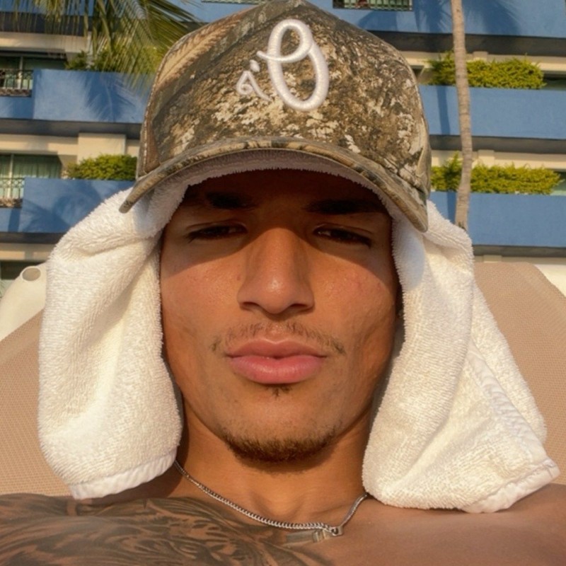 carson.hamm ™(@carsonhamm) | เรื่องราว Snapchat ตลอดจน Spotlight และเลนส์