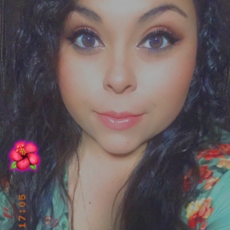 Cat Rodriguez (@cary_quinn) | Snapchat Stories, Spotlight & Lenses