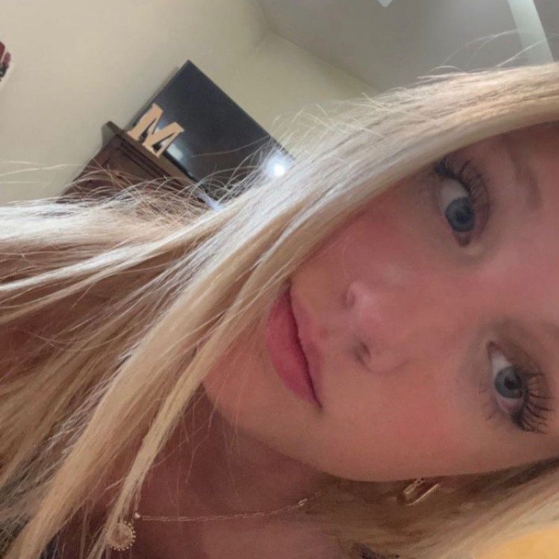 Cassidy Johnson (@cassidy252167) | Snapchat Stories, Spotlight & Lenses