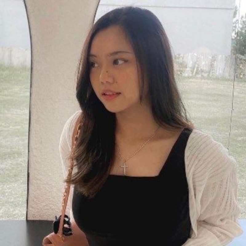 Carmenita Wati (@cawti05) | Snapchat Stories, Spotlight & Lenses