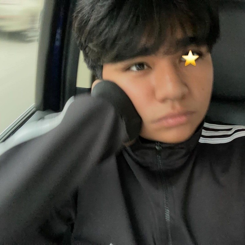 chris (@cc.hrisys) | Snapchat Stories, Spotlight & Lenses