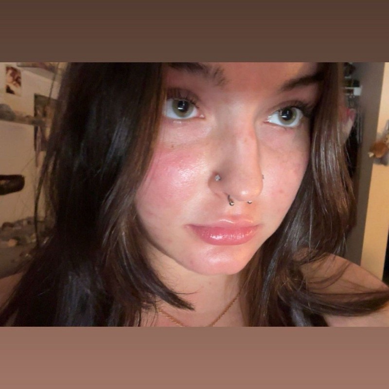 clara (@ccotropiav) | Snapchat Stories, Spotlight & Lenses