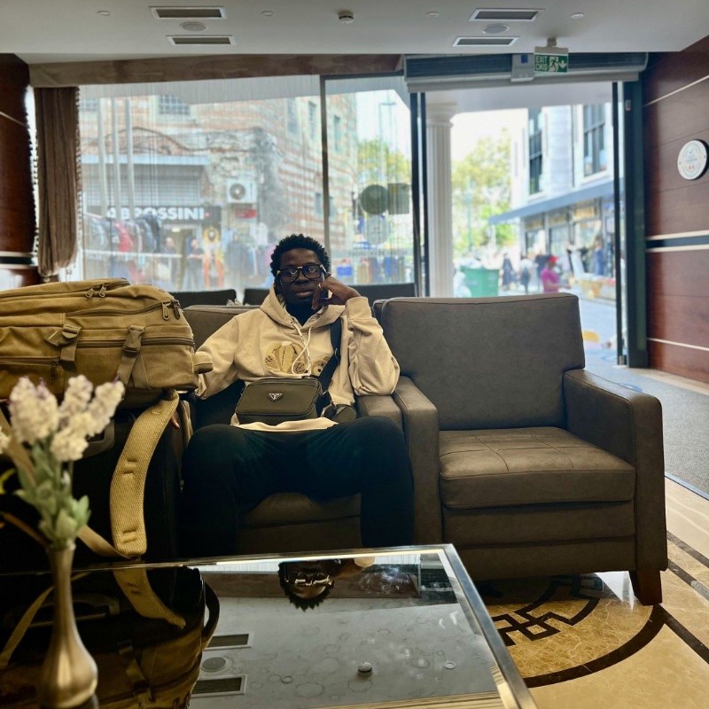 𝕮𝟜 𓅓 (@ceefour_fx) | Snapchat Stories, Spotlight & Lenses