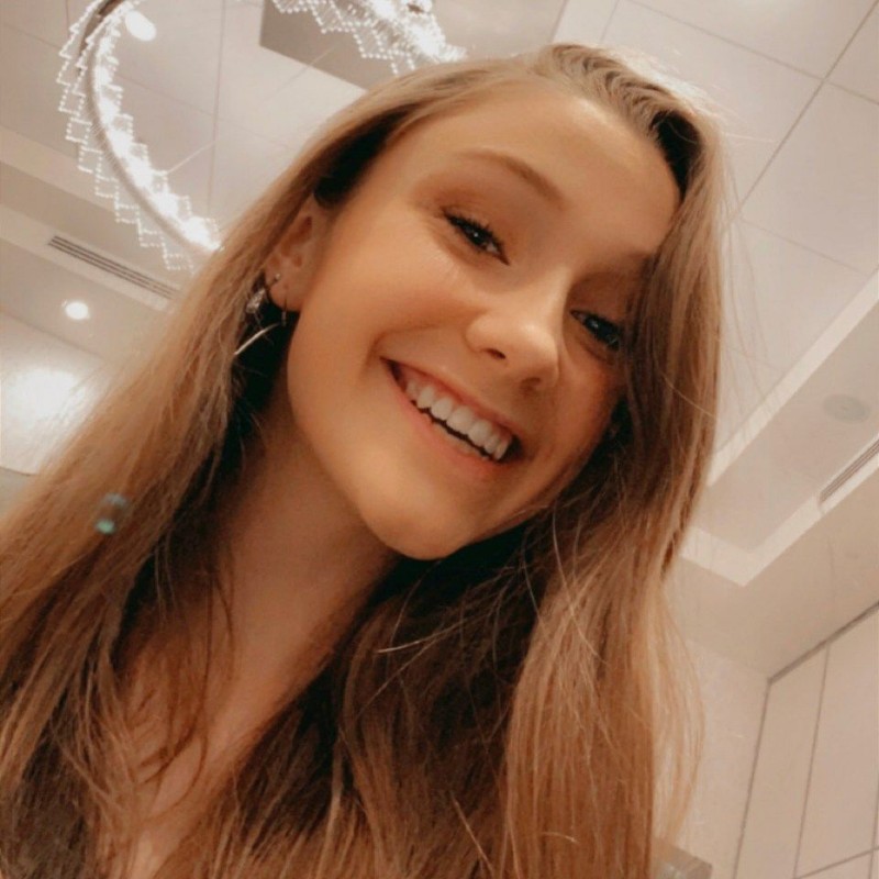 Cadee Griffith (@central_perk03) | Snapchat Stories, Spotlight & Lenses