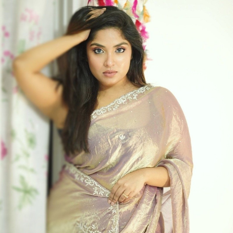 Chandra Biswas (@chandra_b8519) | Snapchat Stories, Spotlight & Lenses