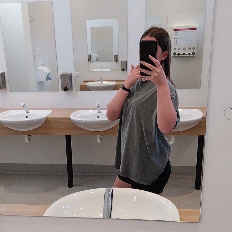 𝑪𝒉𝒂𝒓𝒍𝒐𝒕𝒕𝒆 ️ (@charlie_d21144) | Snapchat Stories, Spotlight & Lenses