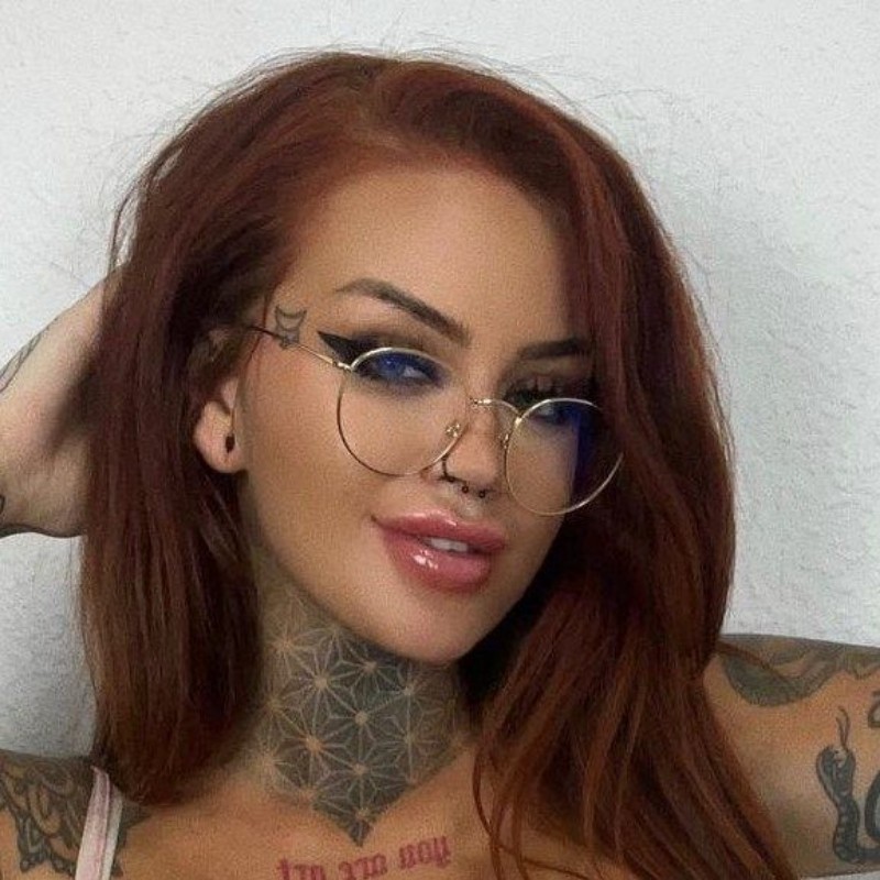 Charlie Emerson (@charlieemersonx) | Snapchat Stories, Spotlight & Lenses