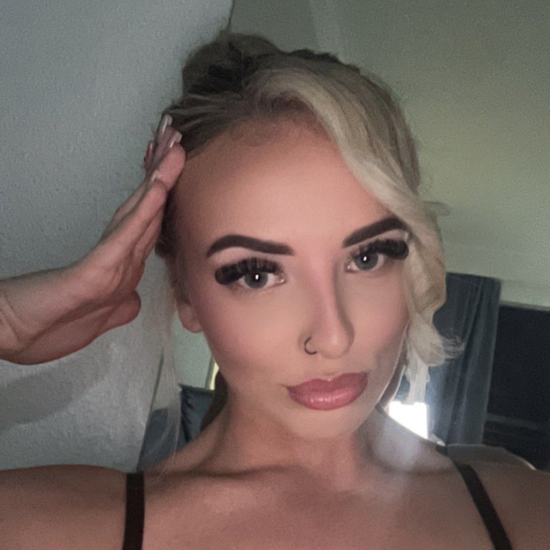 C H A R N 💗💓💞 (@charn-xo) | Snapchat Stories, Spotlight & Lenses