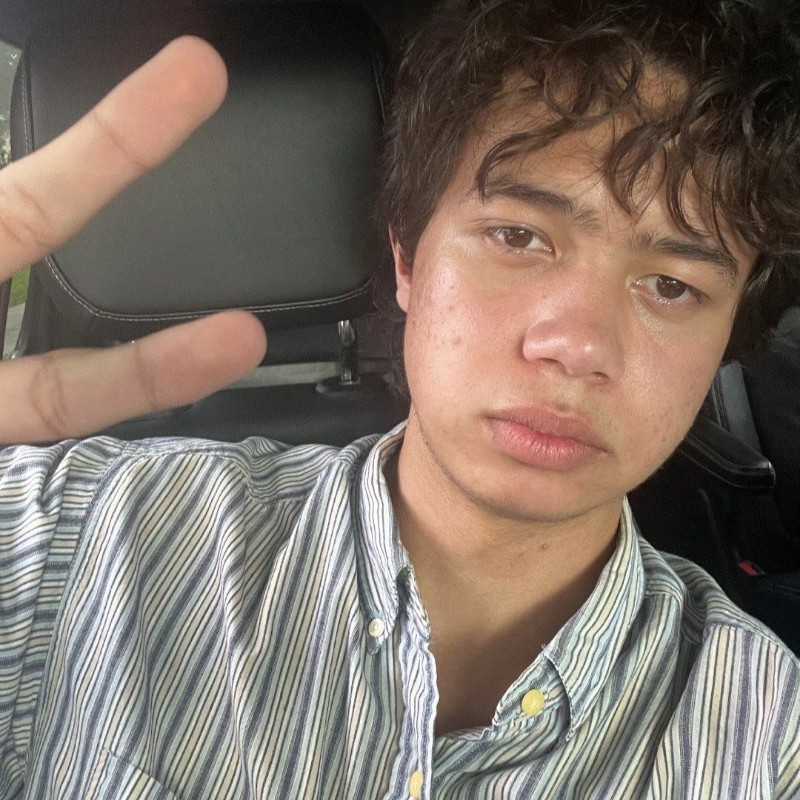 kawan (@chat.daily) | Snapchat Stories, Spotlight & Lenses