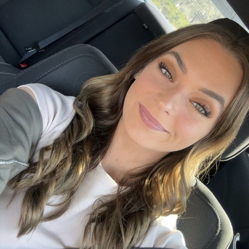 Chelsea Seymour (@chelseaaseymour) | Snapchat Stories, Spotlight & Lenses