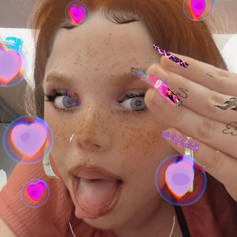 Chelsea DeRouen (@chelseaderouen) | Snapchat Stories, Spotlight & Lenses