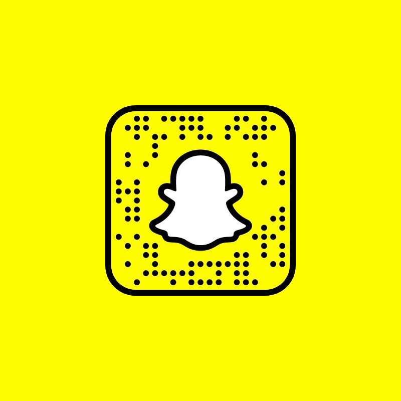 Chelsea Moore (@chelseamoore) | Snapchat Stories, Spotlight & Lenses