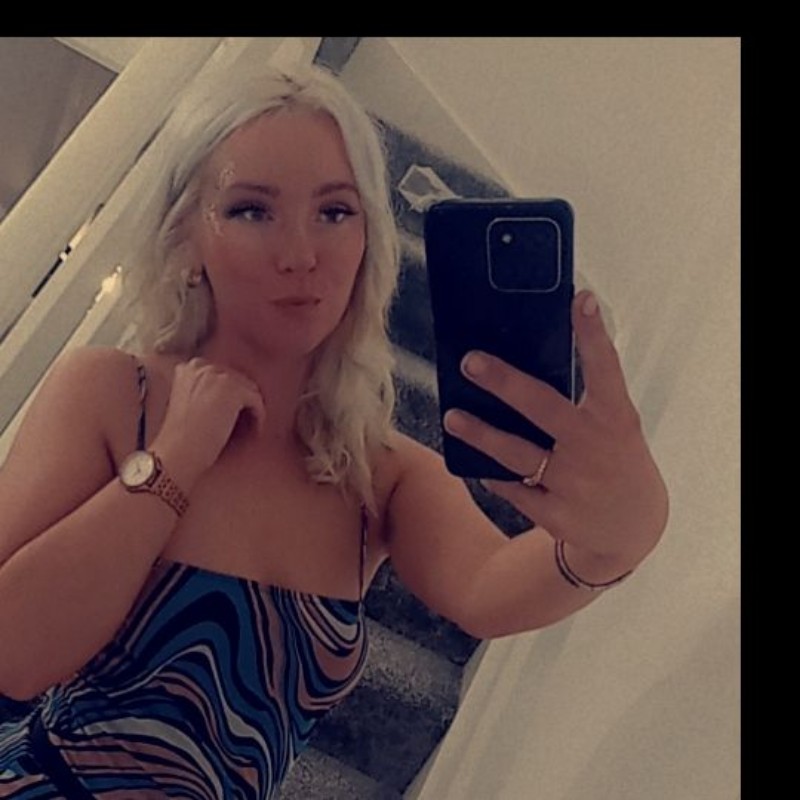 Chelsea Price (@chelseapric5478) | Snapchat Stories, Spotlight & Lenses