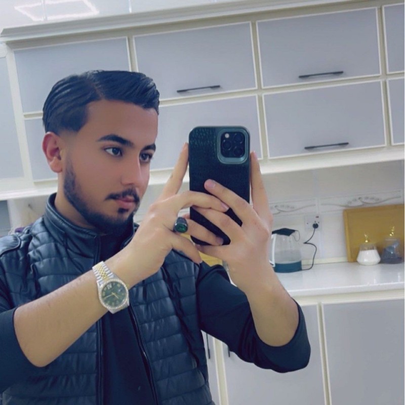 ℭℋ℮ℕᎯℜ🐆 (@chenar.14) | Snapchat Stories, Spotlight & Lenses