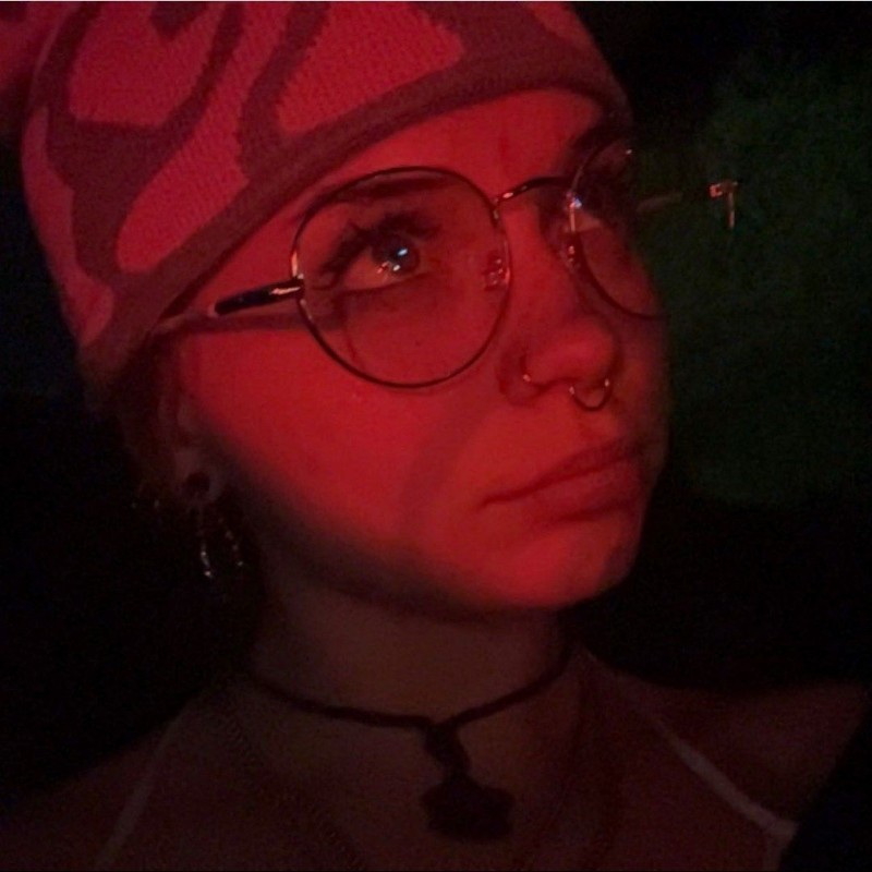 Mila Cherry (@cherry.grlfrnd) | Snapchat Stories, Spotlight & Lenses