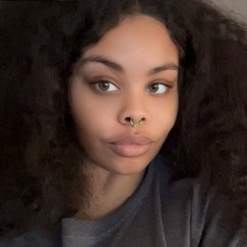 CHERRY 💙 (@cherryyyontoppp) | Snapchat Stories, Spotlight & Lenses