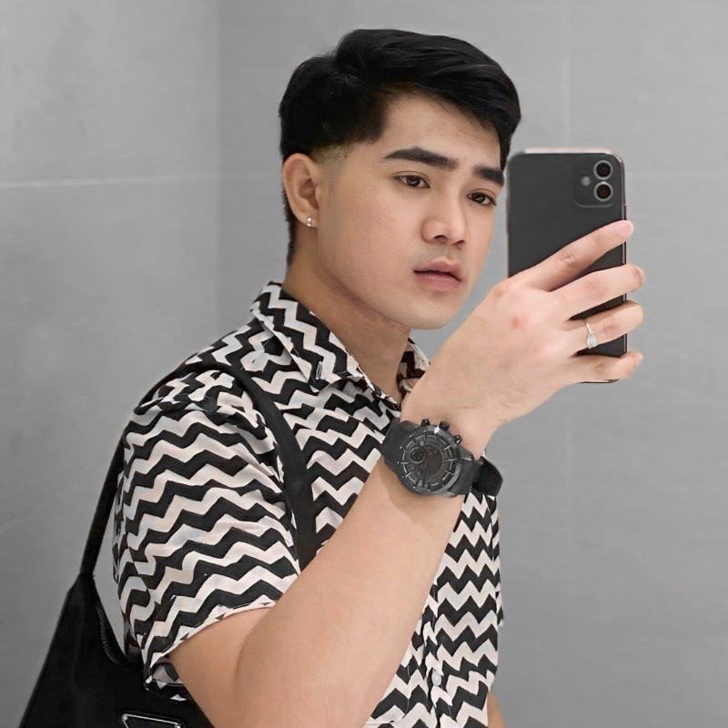 Chester Maralit (@chesterfielddd) | Snapchat Stories, Spotlight & Lenses