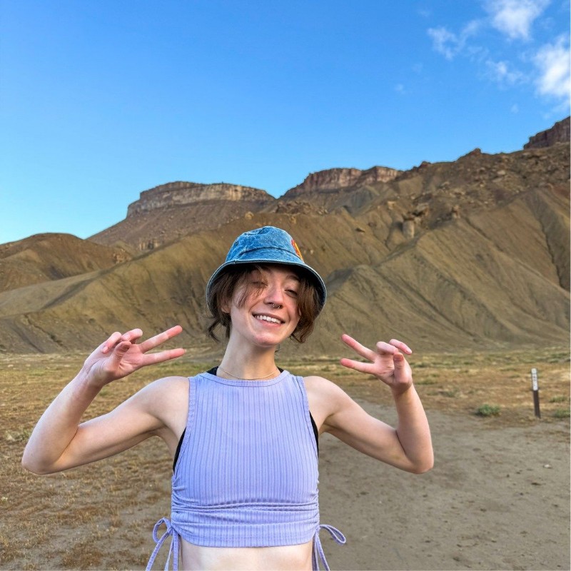 chlo ☽ (@chloe-daugherty) | Snapchat Stories, Spotlight & Lenses