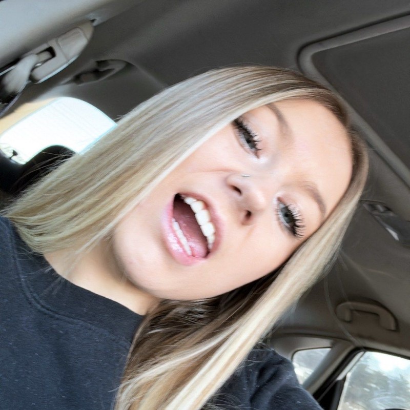 chloe martin (@chloemartin.18) | Snapchat Stories, Spotlight & Lenses