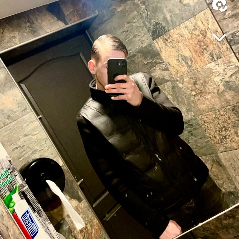 chris.130301 (@chris.130301) | Snapchat Stories, Spotlight & Lenses