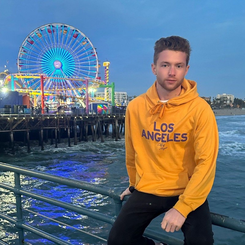 Christopher Manning (@chrismanningccm) | Snapchat Stories, Spotlight ...