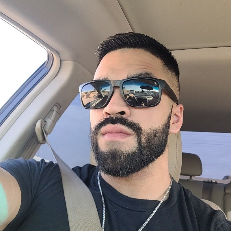 Chris M(@chrismtz90) | เรื่องราว Snapchat ตลอดจน Spotlight และเลนส์