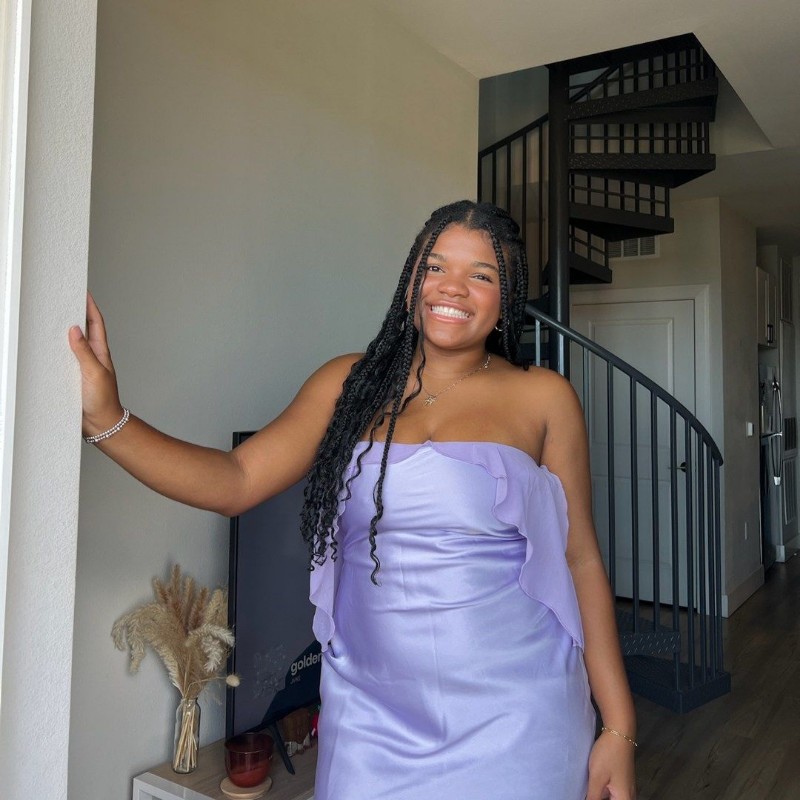 Cianna Floyd (@ciannafloyd) | Snapchat Stories, Spotlight & Lenses