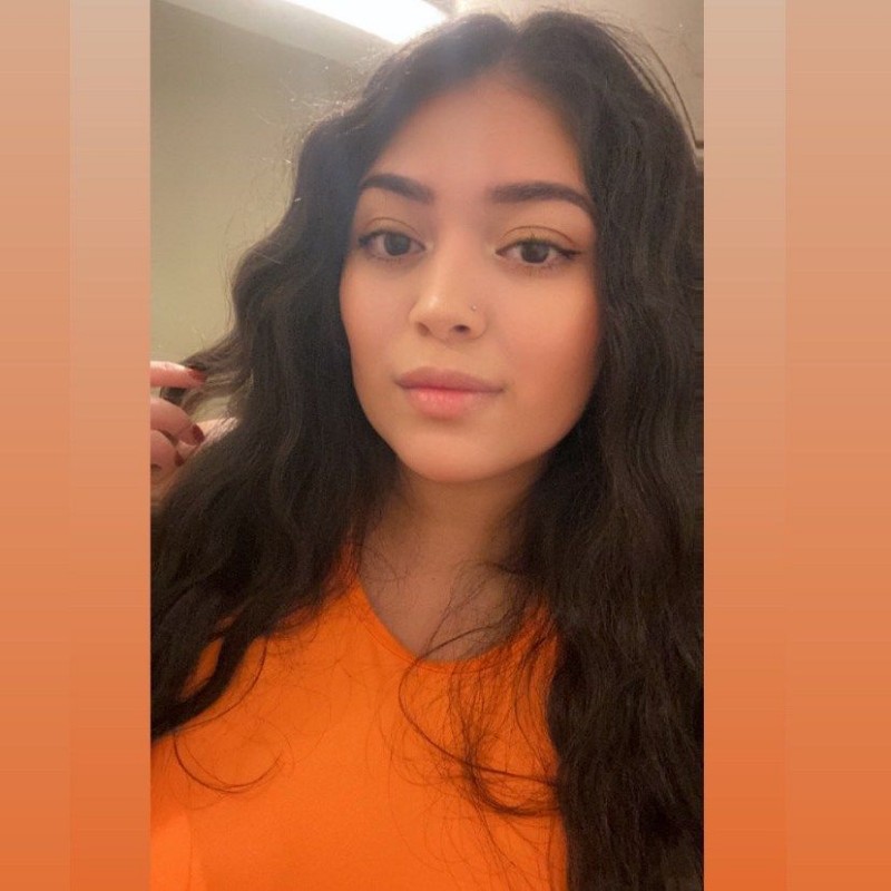 𝓒𝓵𝓪𝓾𝓭𝓲𝓪💚🇸🇻 (@claudia-cornej) | Snapchat Stories, Spotlight & Lenses