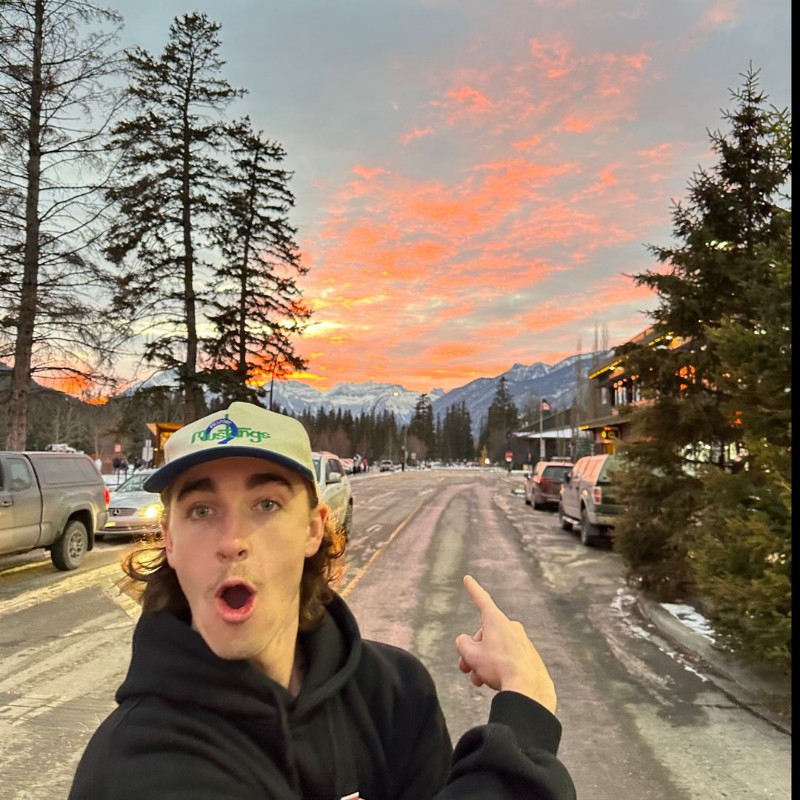 Clay Waller (@claywaller) | Snapchat Stories, Spotlight & Lenses