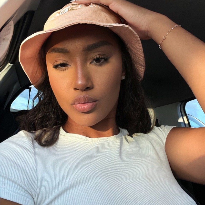 Clemence 🌸 Clemence Pn Snapchat Stories Spotlight And Lenses