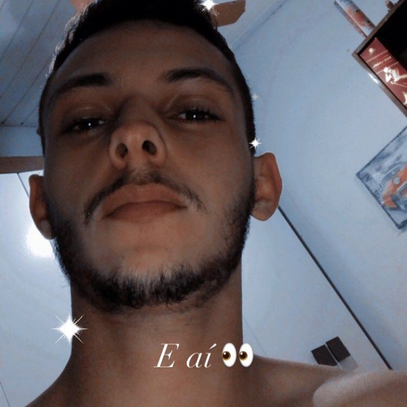 Cleverson Silva (@cleversonoffic) | เรื่องราว Snapchat ตลอดจน Spotlight ...